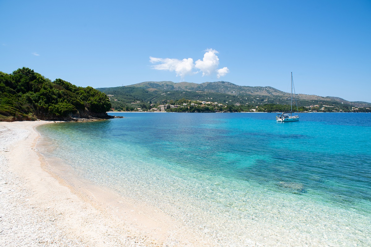 חוף אבלקי (Avlaki Beach) הידרה - Vivato Greece