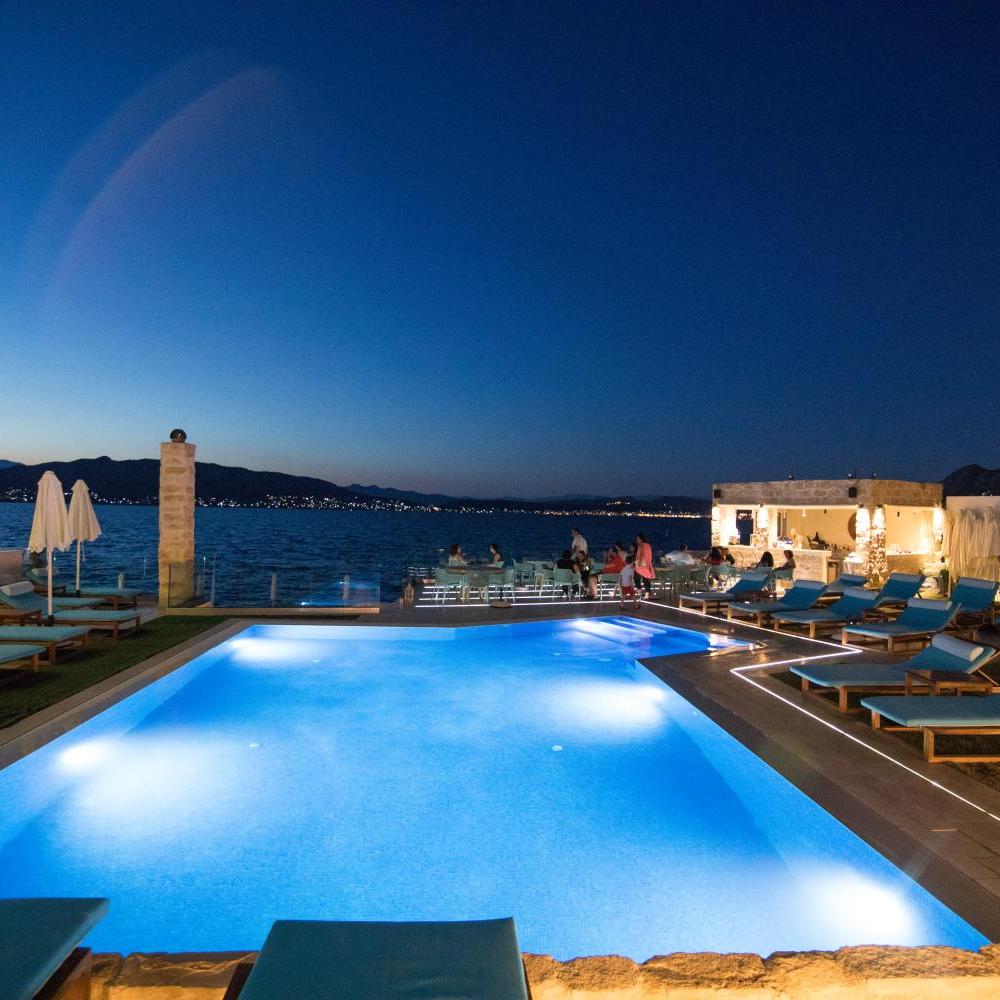 Aianteion Bay Luxury Hotel & Suites - Vivato Greece