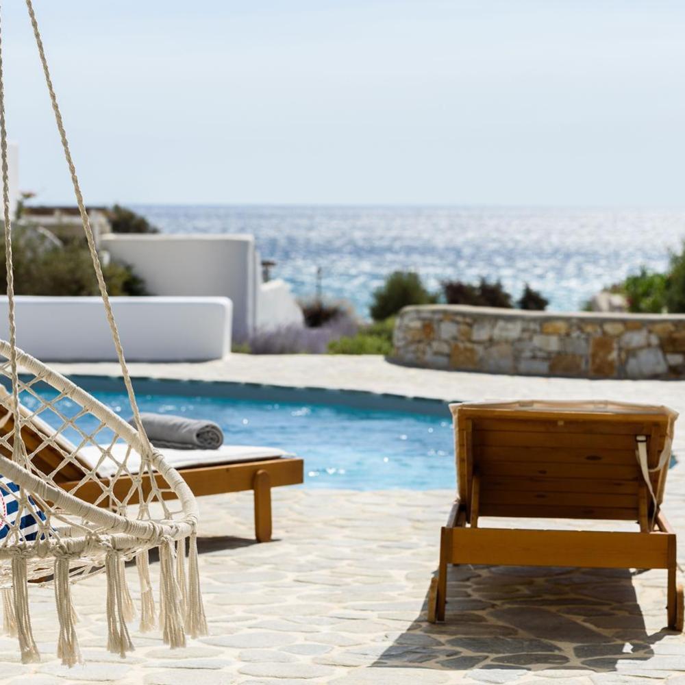 מלון Helen Beach Front Luxury Villas (נקסוס) - כנסו והזמינו ל 2026