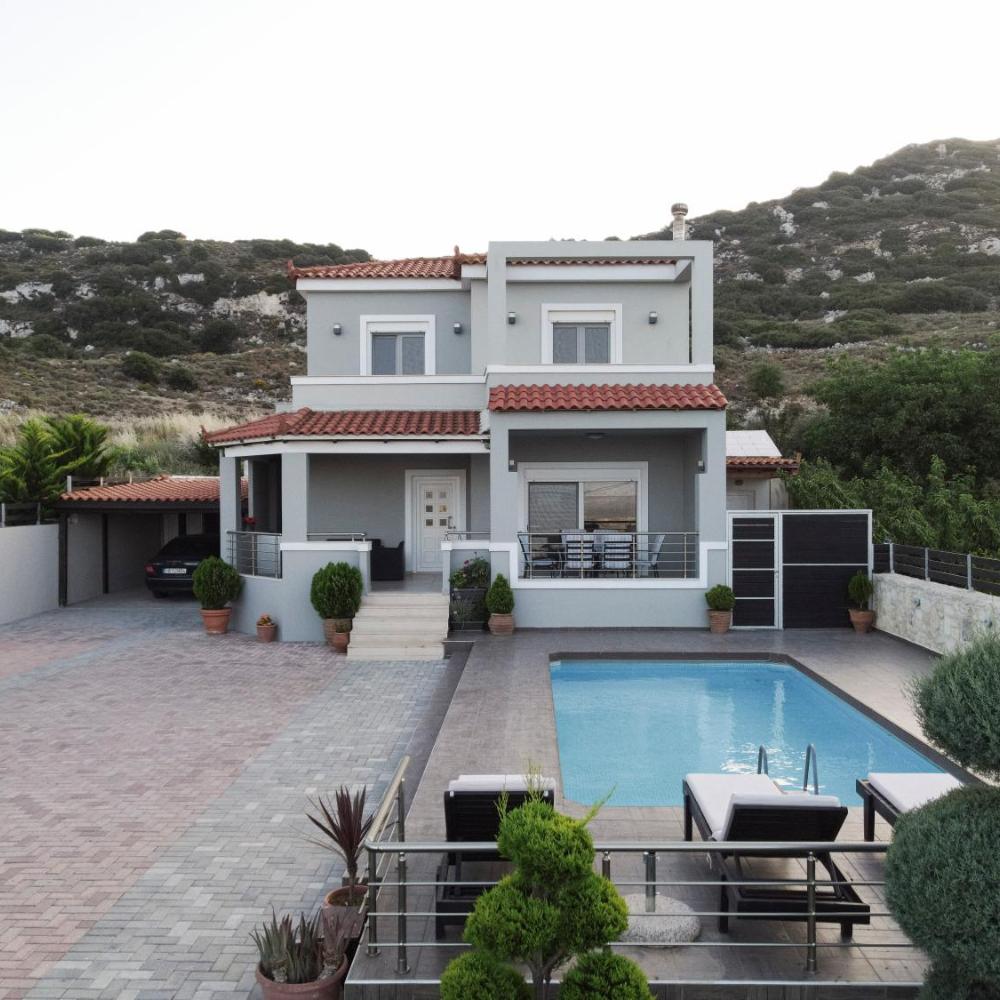 Luxury Villa with Private Pool-Central Crete - Vivato Greece